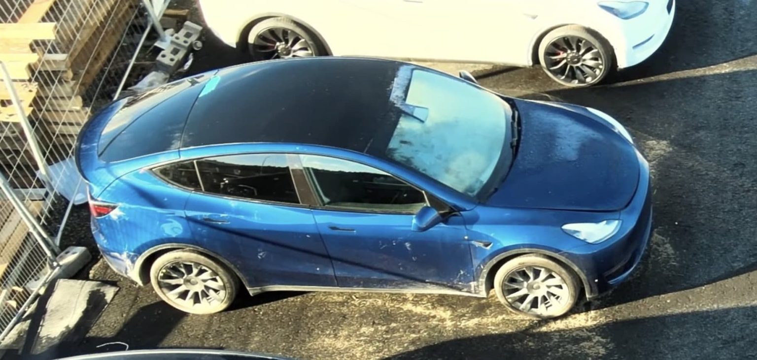 Tesla Model Y Performance สี Deep Blue Metallic กำลังจะมีขายในเยอรมันนี ...