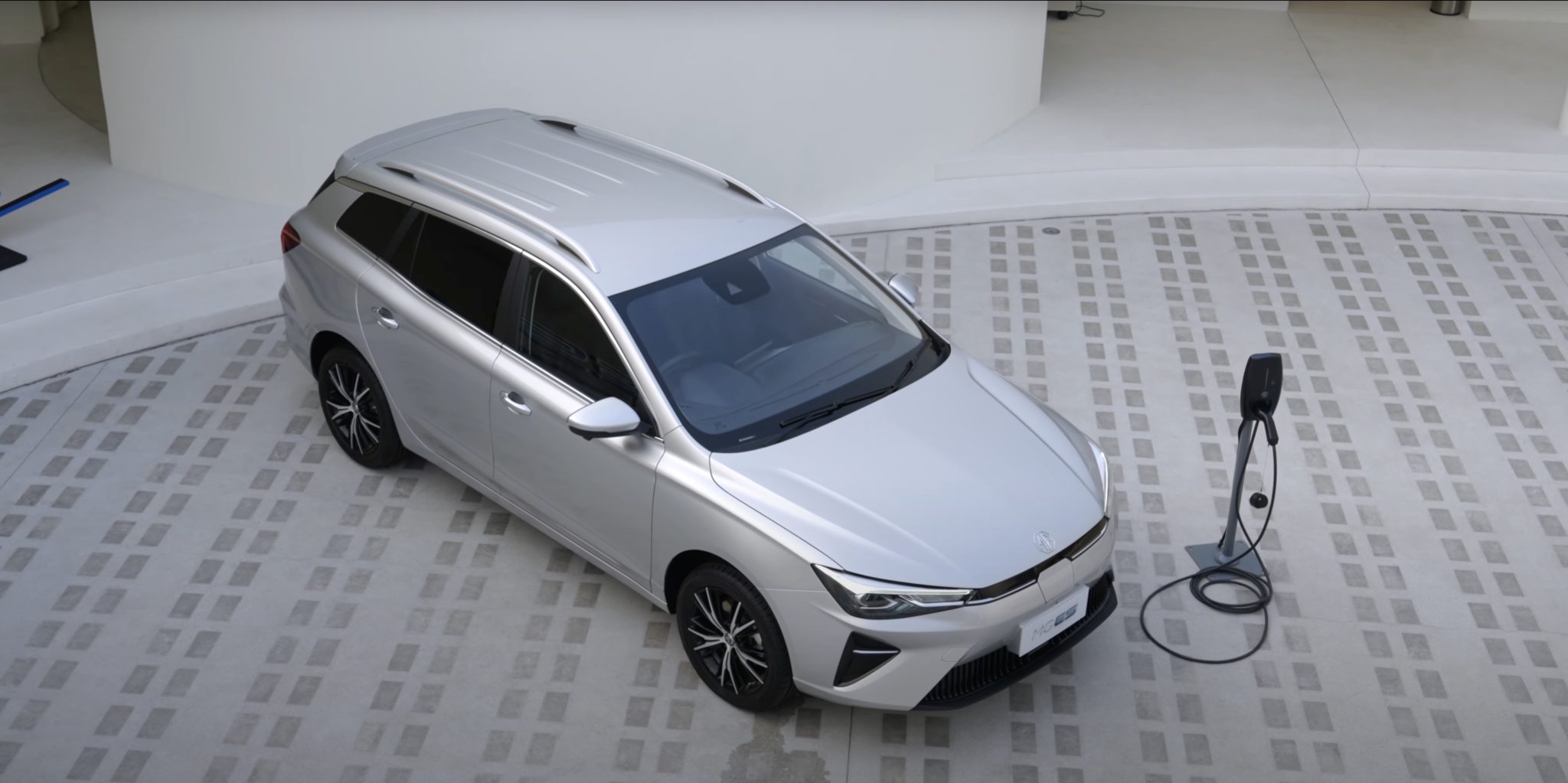 เปิดตัวสเตชันวากอนไฟฟ้า 100% NEW MG ES รุ่นใหม่ ยกระดับความสะดวกสบายกับสไตล์ที่เรียบหรูทันสมัย ...