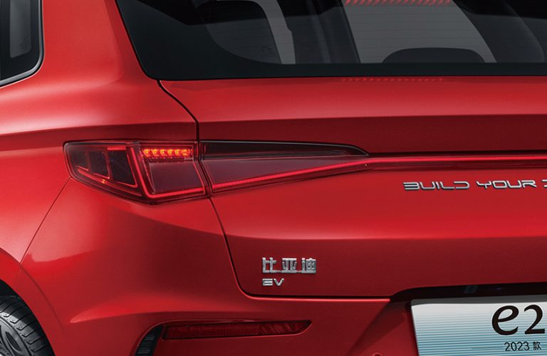 BYD e2 รถแฮทช์แบ็คไฟฟ้า เปิดตัวที่จีน ในราคา 5 แสนบาท (ราคาเปิดตัว ณ ประเทศจีน) - EVMoD