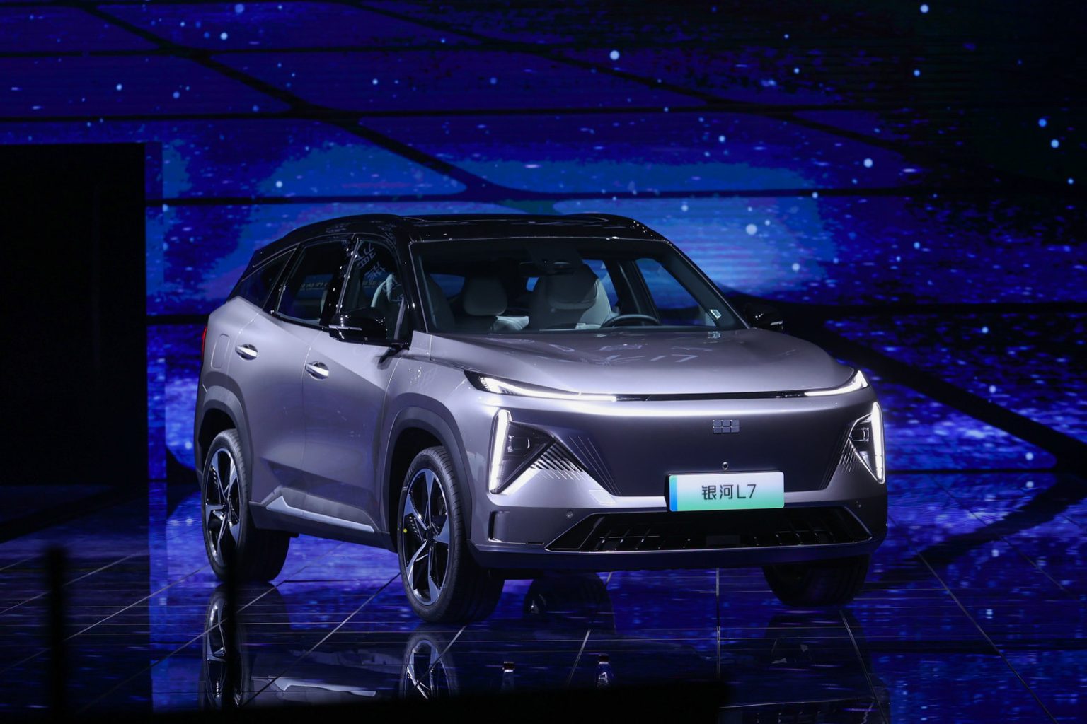 Geely Holding จัดแสดงรถยนต์ไฟฟ้ารุ่นใหม่ ภายใต้เครือ Geely ในงาน Shanghai Auto Show 2023 - EVMoD