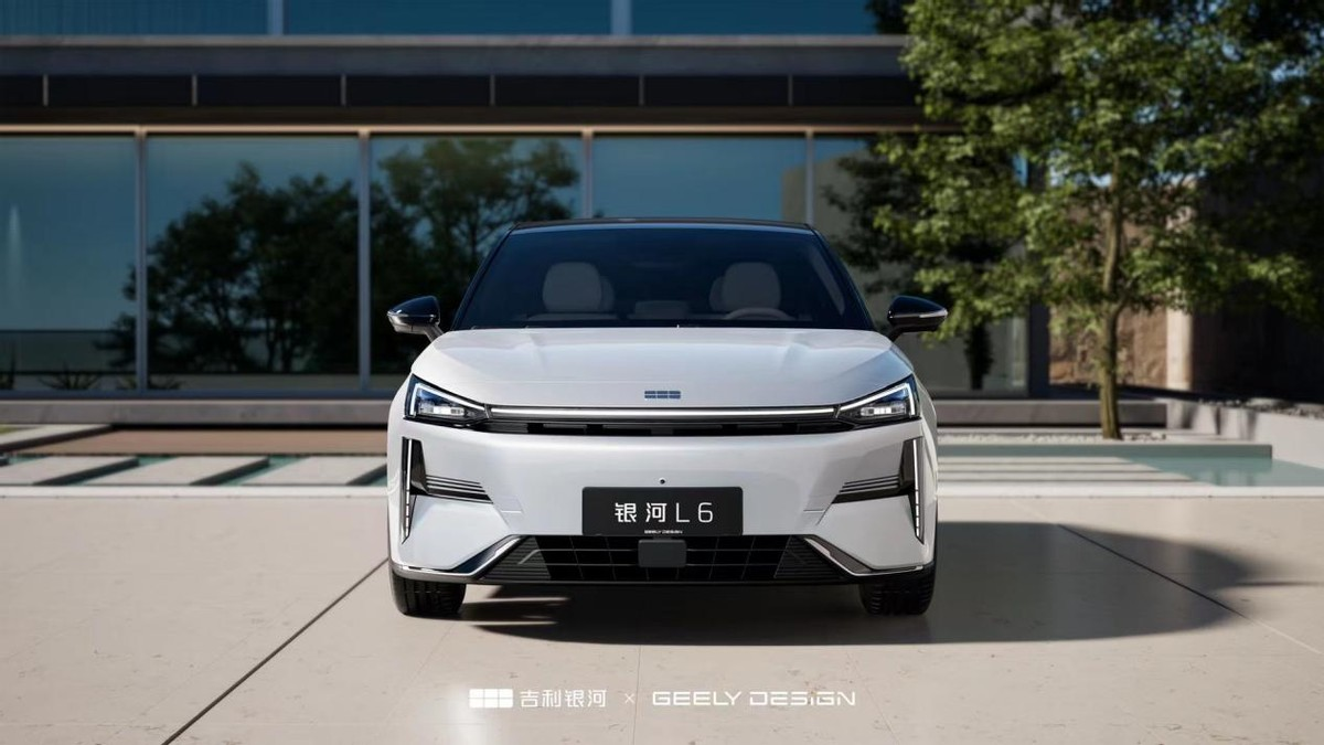 เผยภาพอย่างเป็นทางการ Geely Galaxy L6 PHEV Sedan สามารถวิ่งด้วยโหมดไฟฟ้าล้วนได้ 48 กม. และ 105 ...